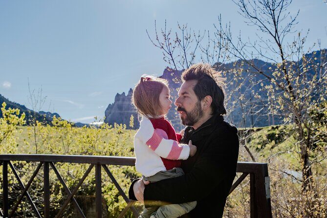 Easy Hiking photoshoot with Majestic Views - Discovering the Colorado Landscape on a Short but Sweet Hike