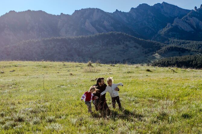 Easy Hiking photoshoot with Majestic Views - The Value of the Price