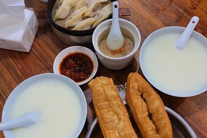Eat Like a Local! Beijing Private 2 Hour Breakfast Tour in Hutong - Authentic Beijing mornings: a detailed look at the 2-hour Hutong breakfast tour
