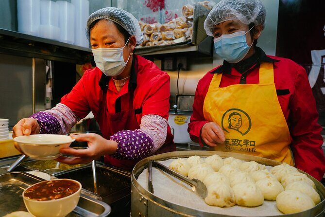 Eat Like a Local! Beijing Private 2 Hour Breakfast Tour in Hutong - What travelers are saying