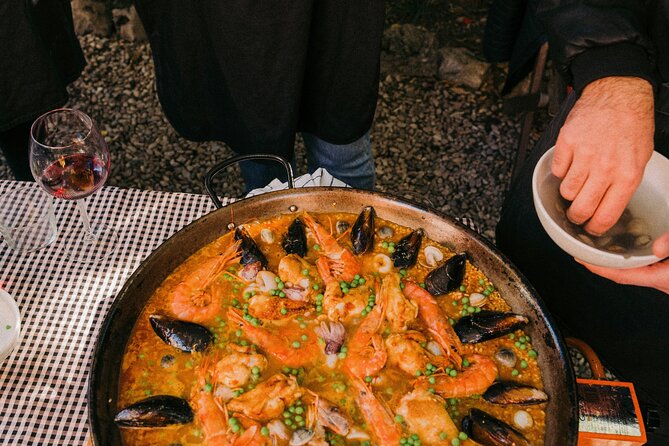 Eat Paella and Discover Alicante Tour - Taking in Local Culture