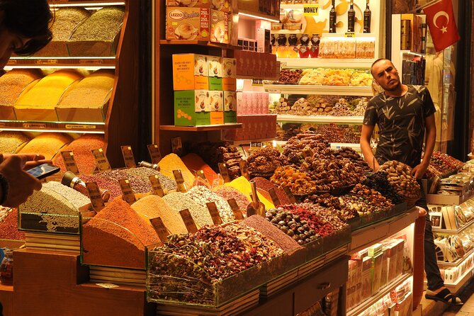 Eating Like a Local: Learn About Diverse Culinary Culture of Turkey - Navigating the Kadikoy Fish Market