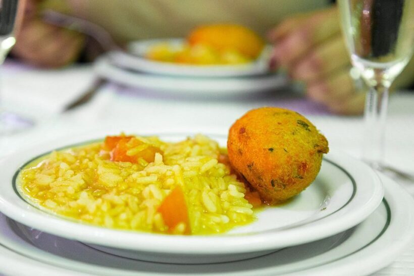Eating Lisbon: Food and Cultural Walking Tour - Key Points