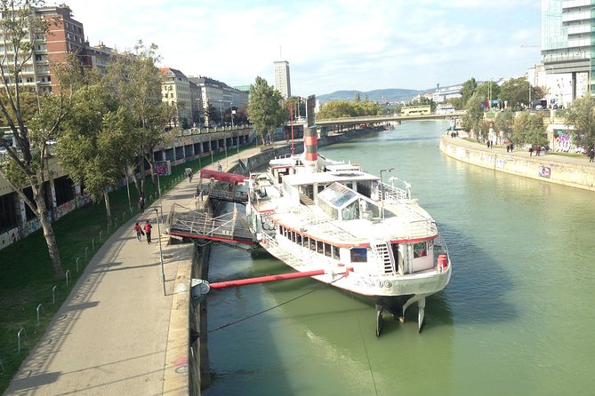 eBike for explorer Vienna 60min with Guide - ride the bike for the whole day - The Itinerary — What to Expect