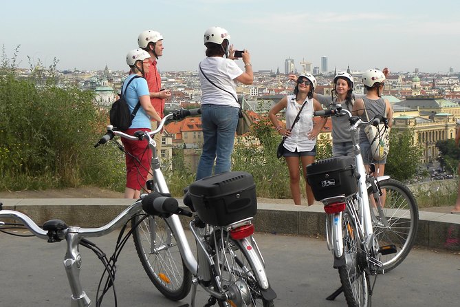 Ebike Prague Tour - Professional Guide