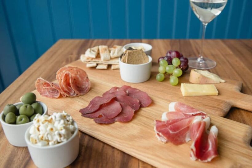 Ebike Tour Albourne Estate: Wine Tasting and Downs eBiking - Value and Price Analysis