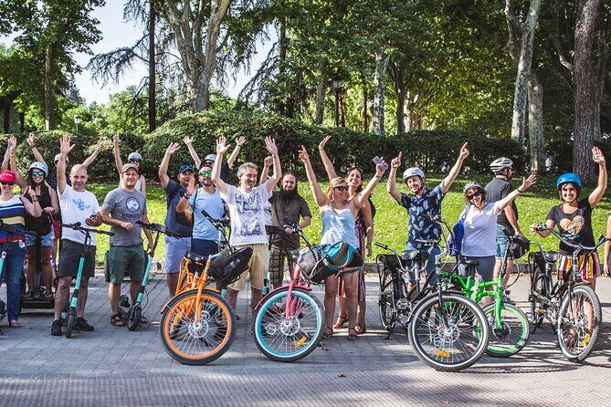 EBike Tour Madrid Río Park and Casa de Campo insights Small group - An In-Depth Look at the Madrid Río Park and Casa de Campo E-Bike Tour
