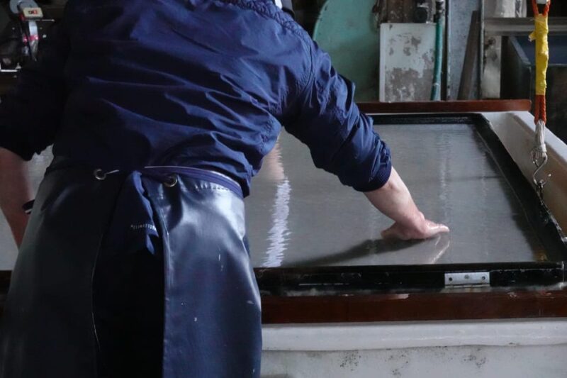 Echizen: Spirit of Craftsmanship in Japanese Papermaking - The Spiritual Essence of Otaki Shrine