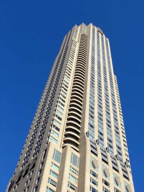 Echoes of Elegance: Chicago Private Architecture Tour - Value and quality of the guide