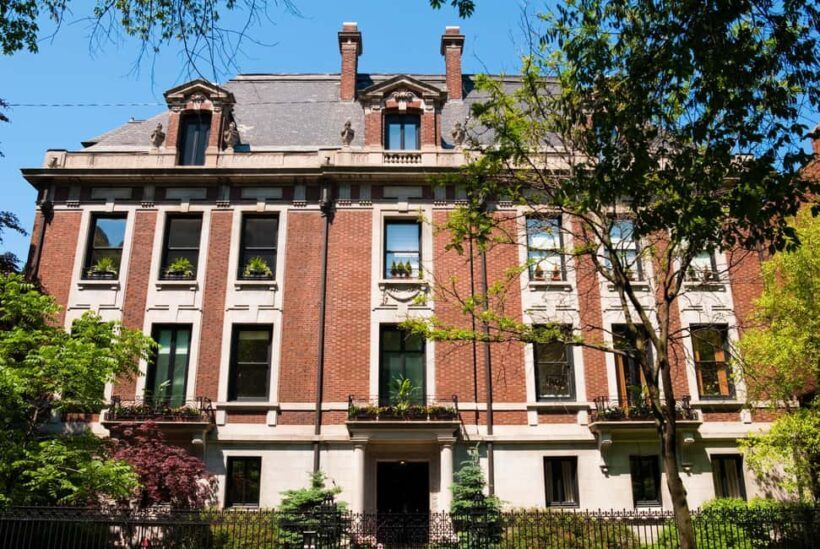 Echoes of Elegance: Chicago Private Architecture Tour - FAQ