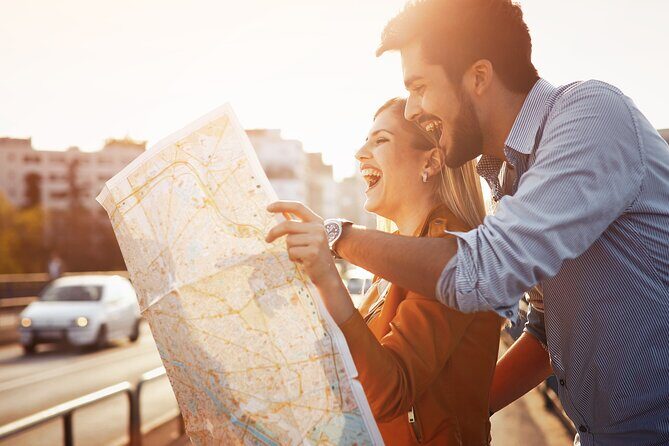 Echoes of Elegance: Chicagos Architectural Splendors - The Experience in Detail