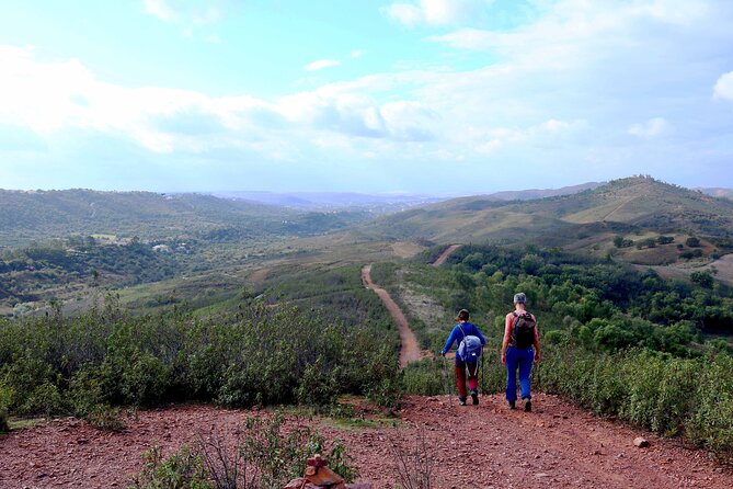 Ecotourism experience with archaeological route, local gastronomy and art workshop - Analyzing the Value