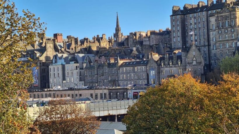 Edimbourg : Visite guidée privée en français avec Clémentine - FAQs
