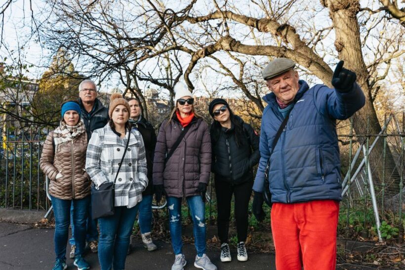 Edinburgh: 3-Hour Guided Walking Tour - Exploring the Grassmarket and Nearby Courtyards