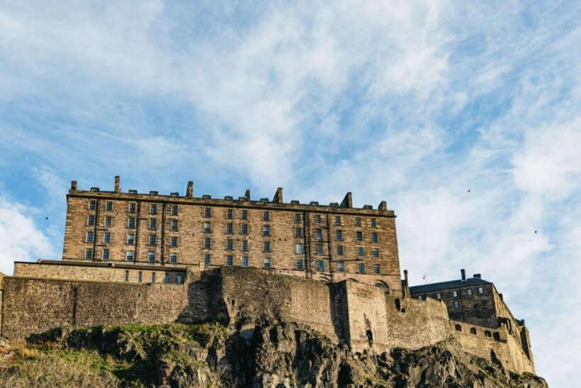 Edinburgh: 3-Hour Guided Walking Tour - Literary and Cultural Highlights