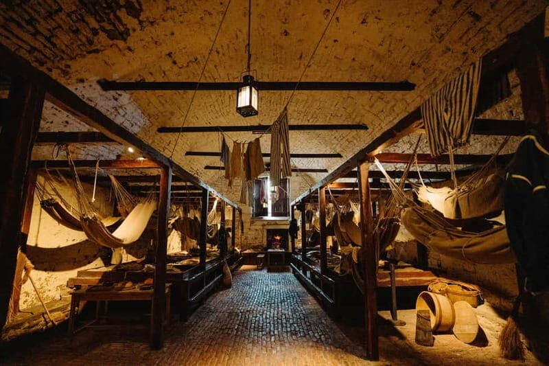 Edinburgh Castle Exclusive Pre Opening Early Access Tour - The Itinerary: What to Expect