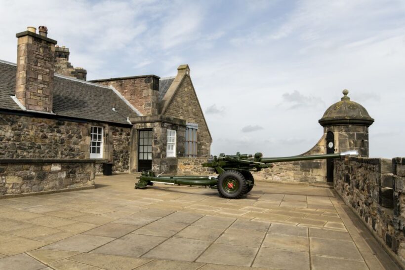 Edinburgh Castle: Guided Walking Tour with Entry Ticket - The Sum Up: Is This Tour Right for You?