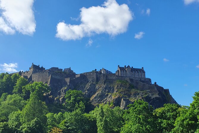 Edinburgh Castle Highlights Tour With Tickets, Map, and Guide - Tour Overview and Highlights