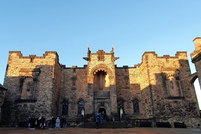 Edinburgh Castle Highlights Tour With Tickets, Map, and Guide - Exploring the Crown Jewels