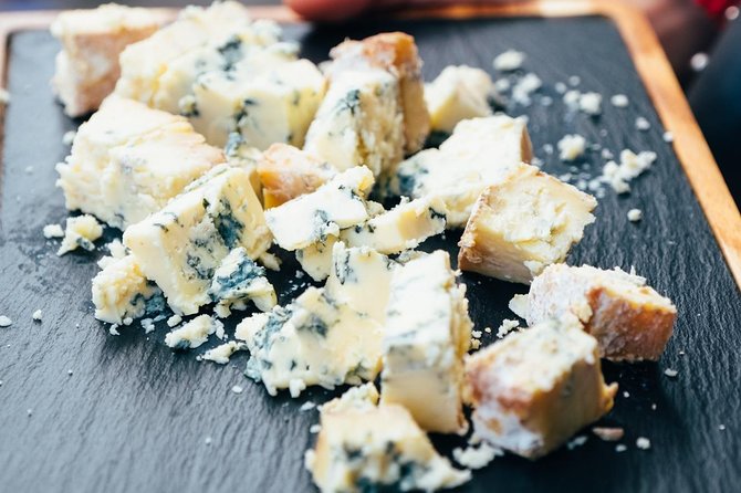 Edinburgh Cheese Crawl : Guided Food Tour - Explore Edinburghs Cheese Culture
