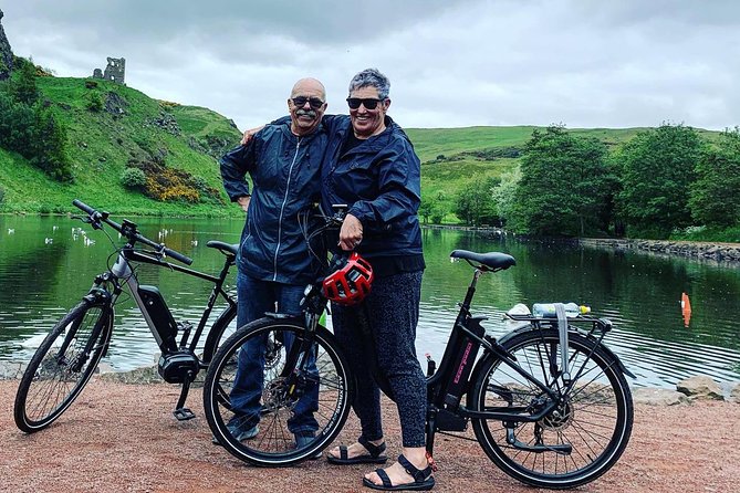 Edinburgh City Bike Tour - Choice of E-Bike or Manual - Included Gear