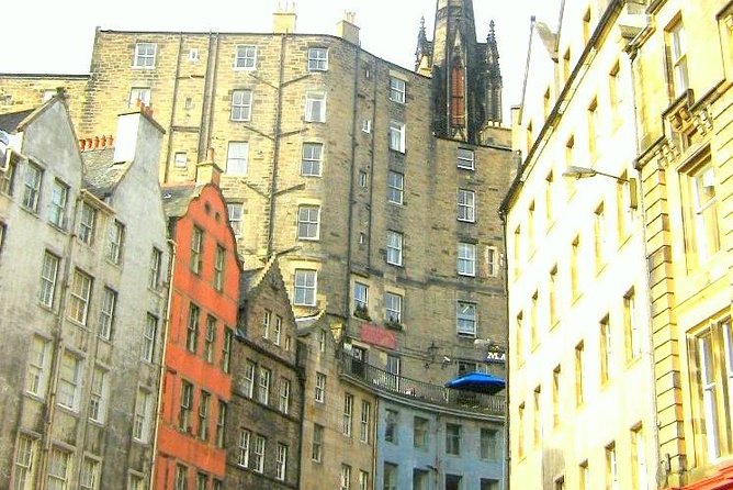 Edinburgh City Walking Tour, Discover Old Town, Royal Mile With a Local Expert! - Admire the Architectural Wonders of St. Giles Cathedral