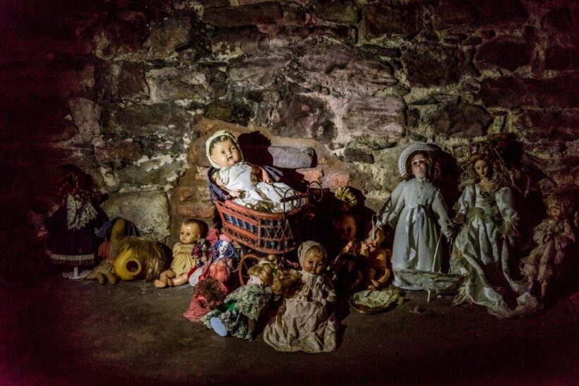 Edinburgh: Evening Underground Ghost Tour - Accessibility and Considerations