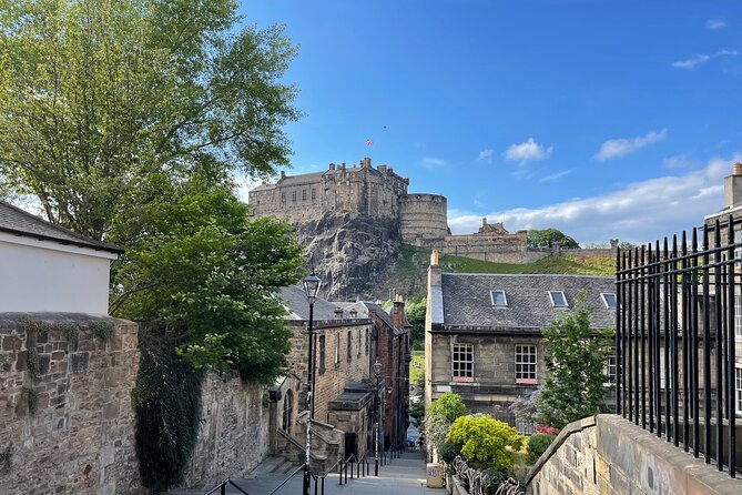 Edinburgh Experience By Car - The Practicalities