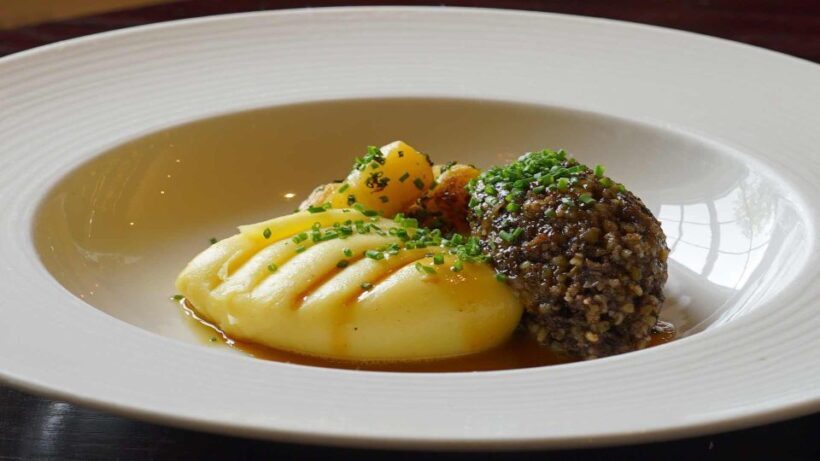Edinburgh Food & Drink Tour with Eat Walk Tours - Pricing and Value for Money