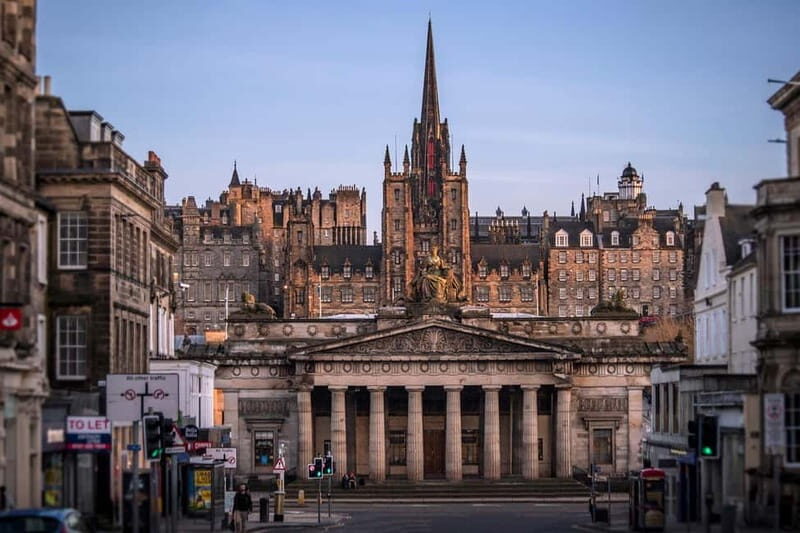 Edinburgh: Full-Day Walking Tour with Edinburgh Castle - Why Consider This Tour?