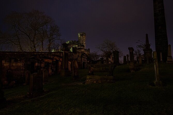Edinburgh Ghost Tour: Mysteries, Legends and Murders - Who Will Love This Tour?