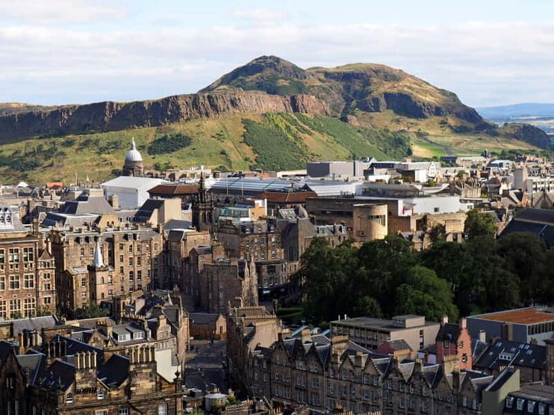 Edinburgh: Guided Hike to Arthur's Seat and Holyrood Park - Key Points