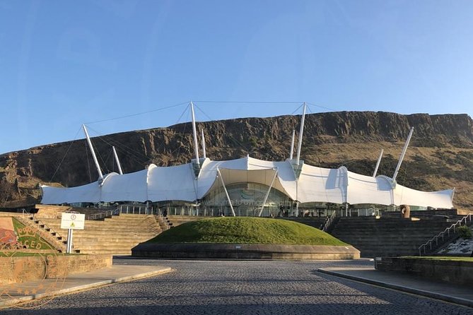 Edinburgh Half Day Guided Private Tour in a Premium Minivan - Professional Local Guide Expertise