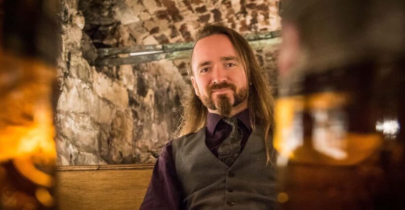 Edinburgh: Harry Potter Guided Tour With A Whisky Tasting - Key Points