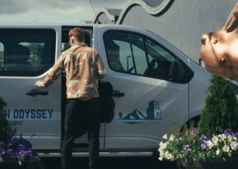 Edinburgh: Highland Cow, Blackness Castle, and Cake Tour - Additional Elements and Flexibility