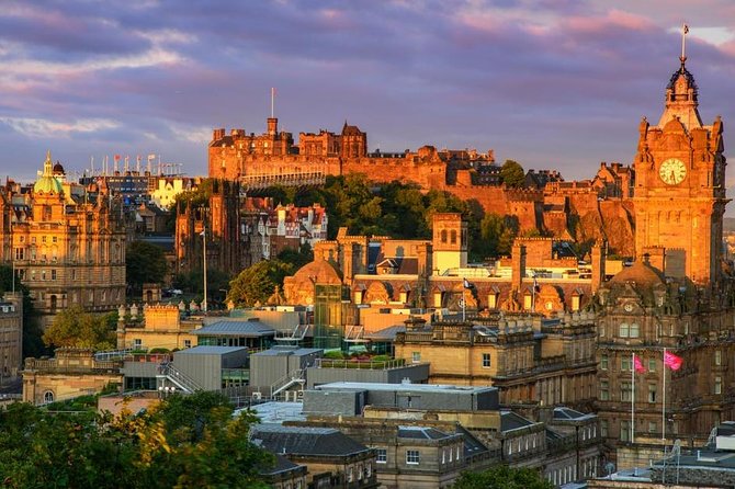 Edinburgh Highlights & Hidden Gems: Private Tour With a Local - Navigating Edinburghs Vibrant Neighborhoods