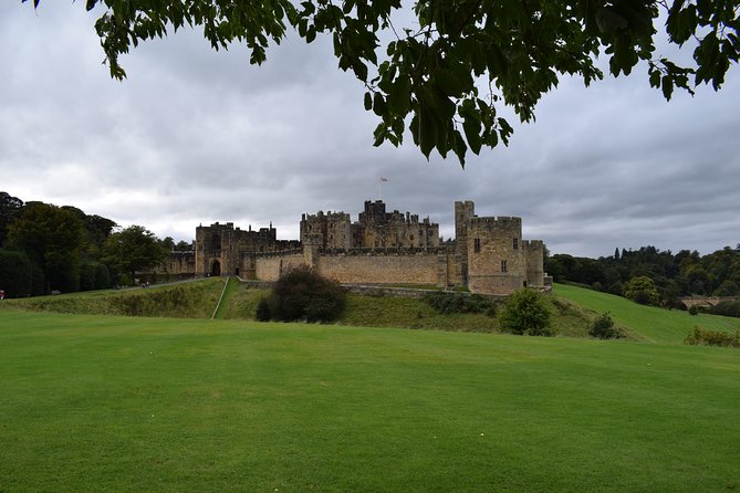 Edinburgh: Holy Island, Alnwick Castle & Kingdom of Northumbria - Frequently Asked Questions