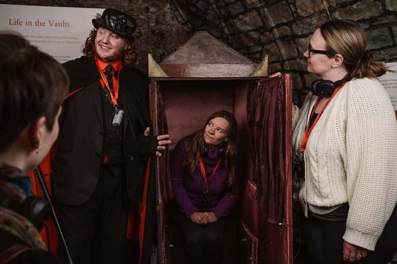 Edinburgh: Immersive Small-Group Haunted Underground Tour - Who Should Consider This Tour?