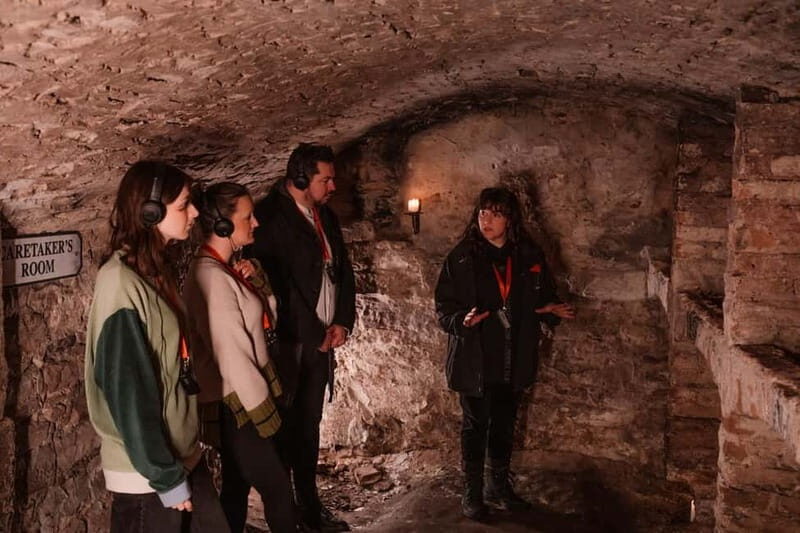 Edinburgh: Immersive Small-Group Historic Vaults Tour - Key Points