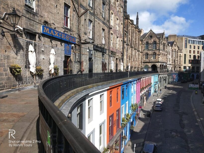 Edinburgh: Old Town Highlights Walking Tour - Authenticity and Value