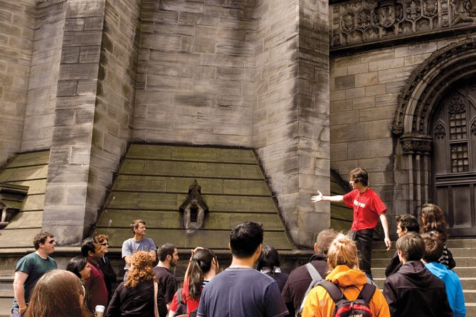 Edinburgh: Old Towns Highlights Walking Tour - What to Expect on the Tour