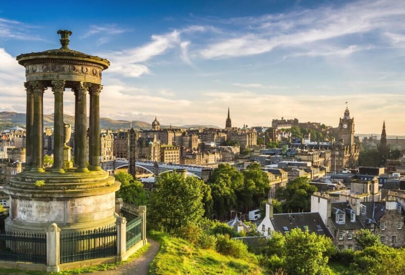 Edinburgh Overnight Trip with Accommodation - FAQs