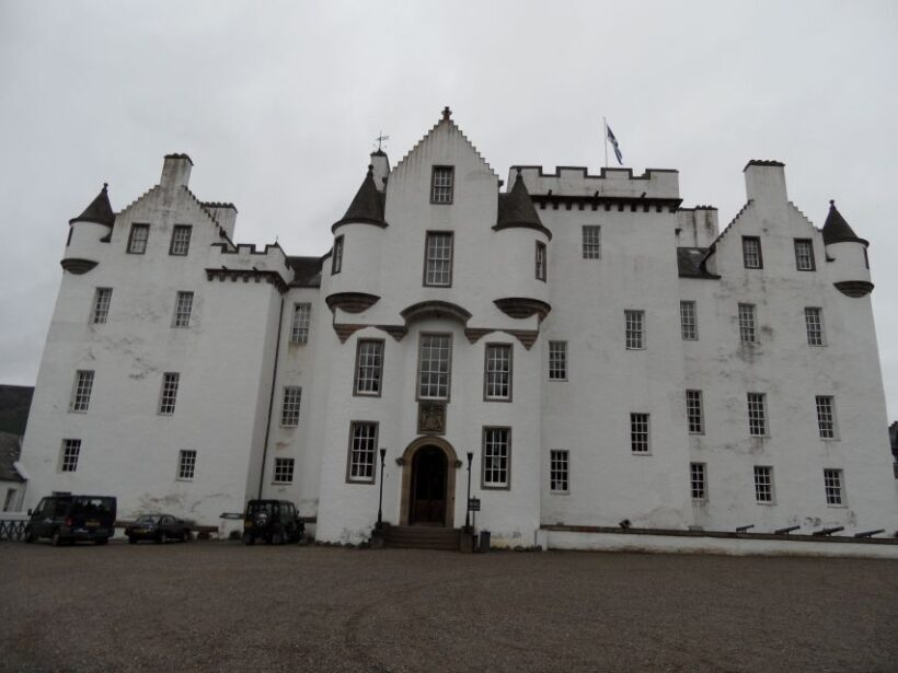Edinburgh: Private Guided Walking Tour - FAQs
