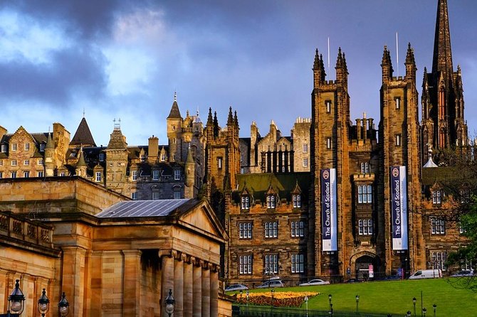 Edinburgh Private Walking Tour - Meeting and Accessibility