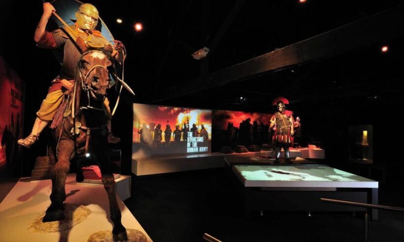 Edinburgh: Rosslyn Chapel and Hadrian's Wall Tour in Spanish - Practical Details and Considerations