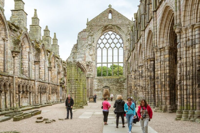 Edinburgh: Royal Attractions with Hop-On Hop-Off Bus Tours - The Sum Up