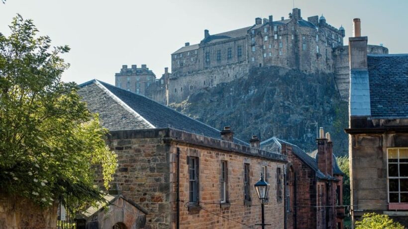 Edinburgh: Royal Mile Walking Tour & Exploration Game - FAQs