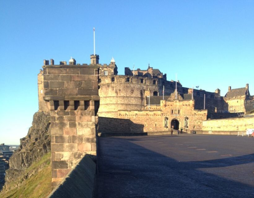 Edinburgh Shore Excursion: City Tour & Royal Yacht Britannia - An In-Depth Look at the Tour Experience