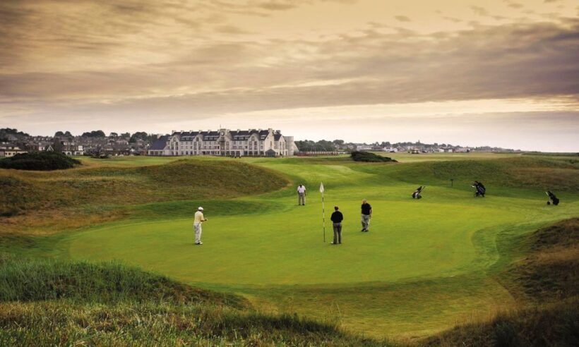 Edinburgh: Stirling, Whisky & St Andrews Tour in Italian - Who Should Consider This Tour?
