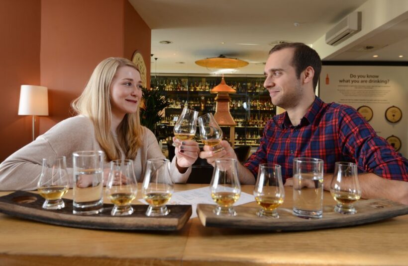 Edinburgh: The Scotch Whisky Experience Tour and Tasting - Learning the Art of Blending